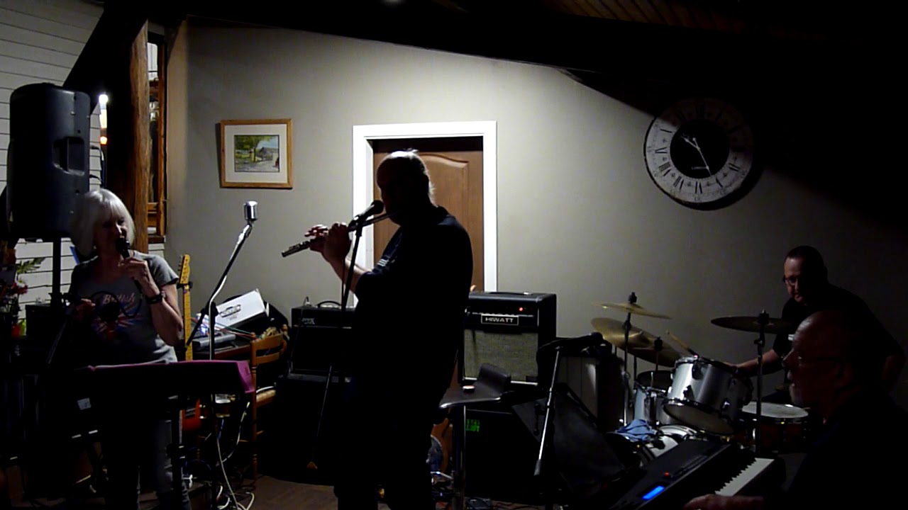 20180301 006 ... Tim Bragg 'Living in the Past'. - YouTube