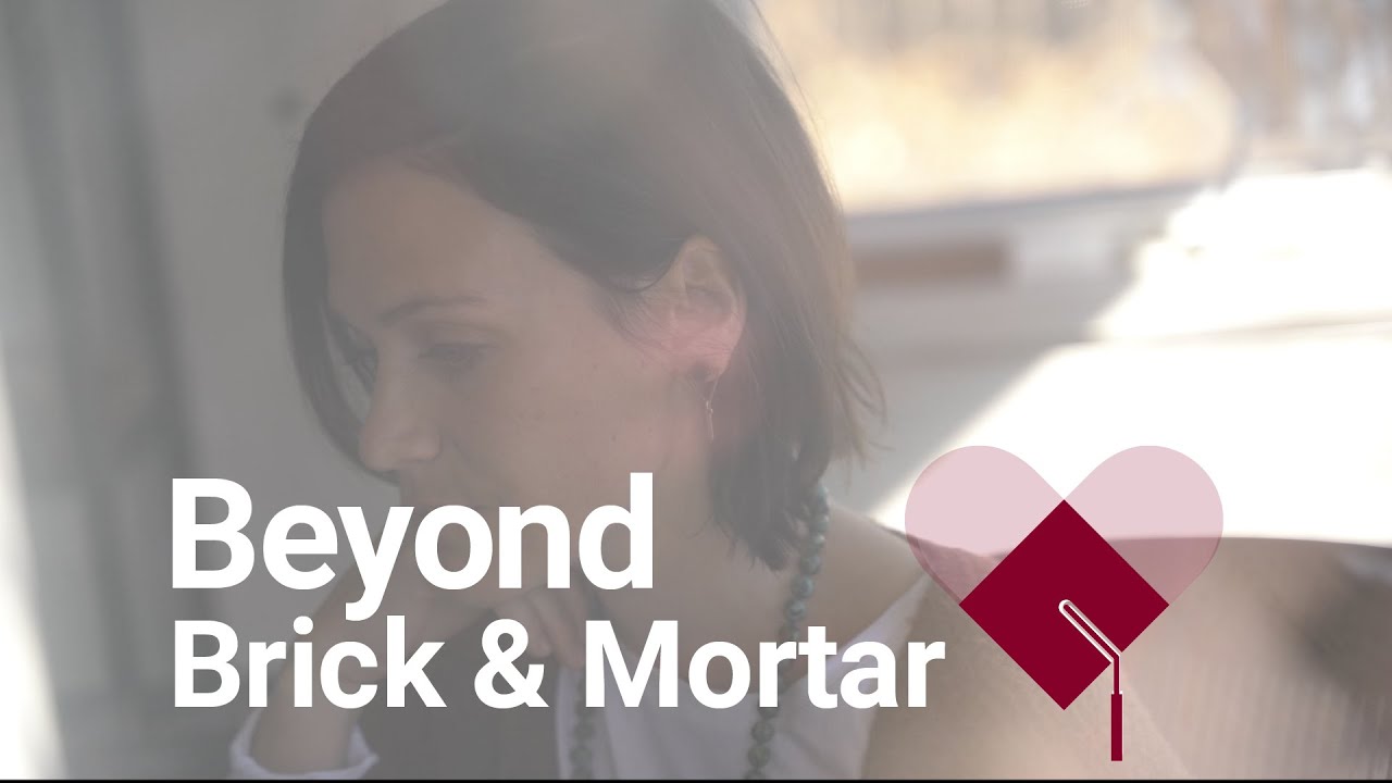 Kerri Courtney | LaunchEd Beyond Brick and Mortar - YouTube