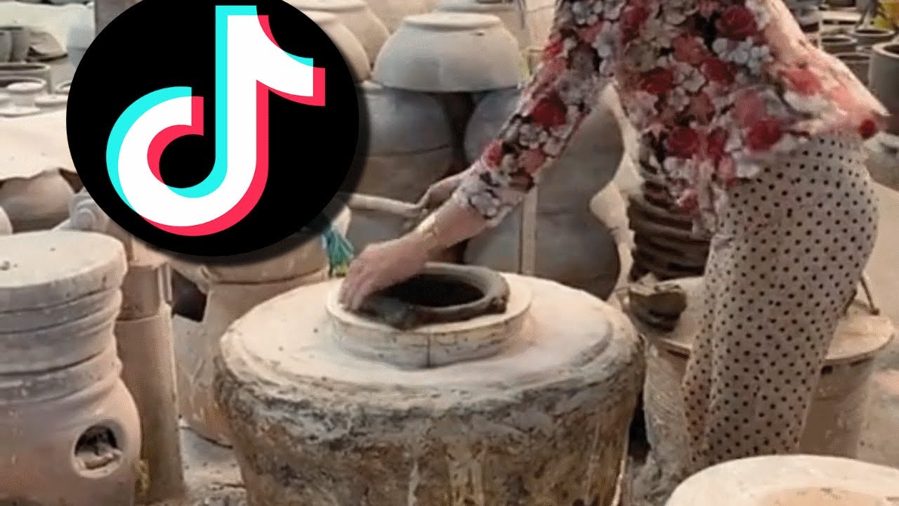 Satisfying Tech | Clay Workshop - YouTube