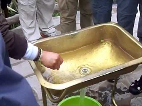 Water Flow Demonstration - YouTube