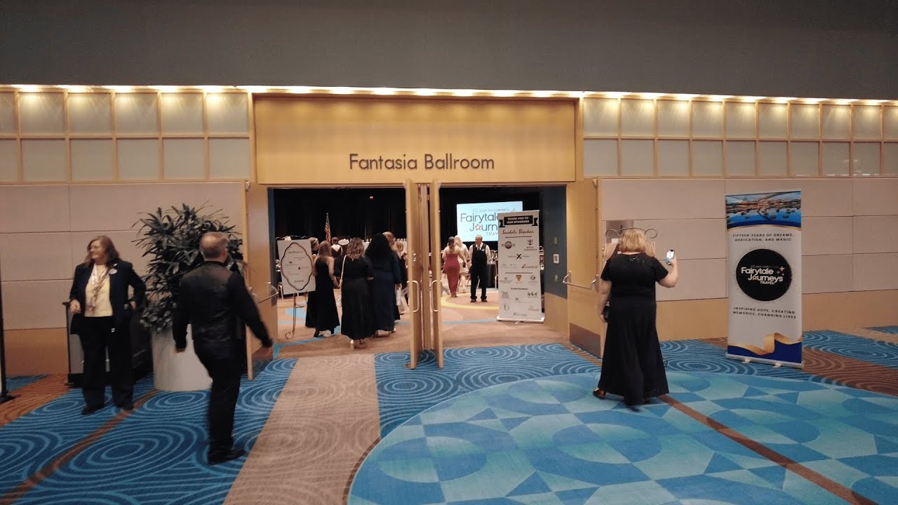 What it's like being a travel agent at Disney | Trade Show, Steakhouse ...