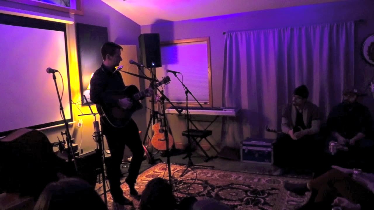 Luke LeBlanc - "Same Blues" - House Concert - YouTube