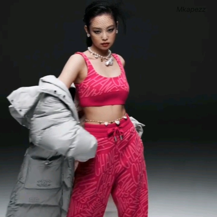 Jennie Kim 💅 The RICHIE RICH😏 #youtube #kpop #blackpink #jennie #shorts ...