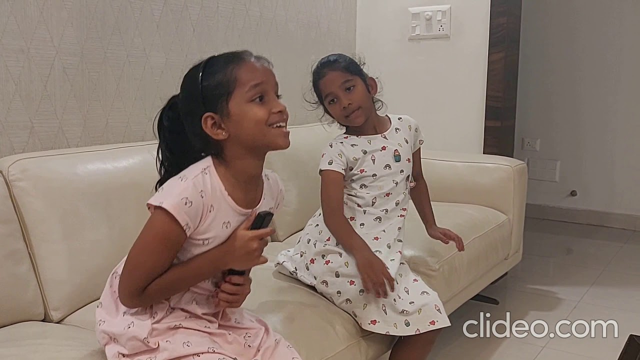 Types of things sisters do - YouTube