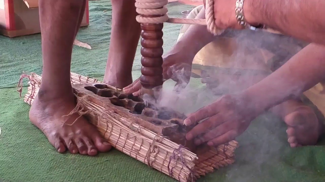 Making fire in natural way. - YouTube