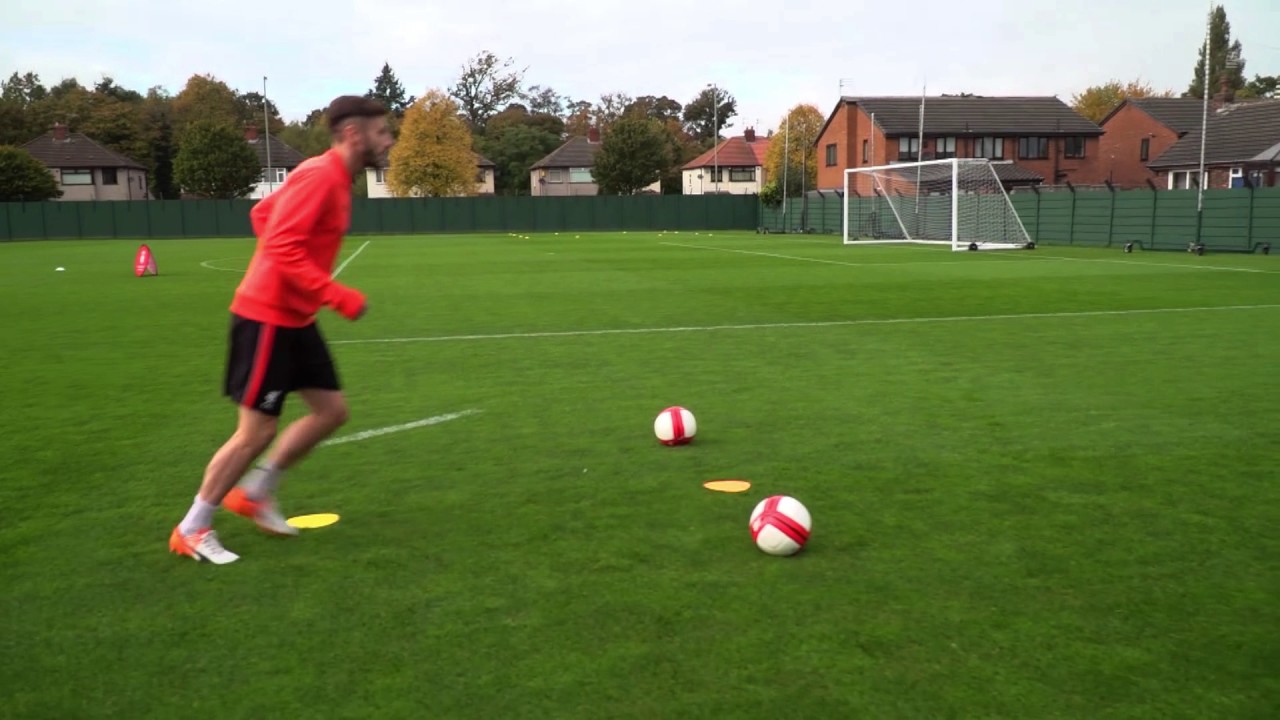 How to pass a ball | LFC International Academy Passing Challenge - YouTube