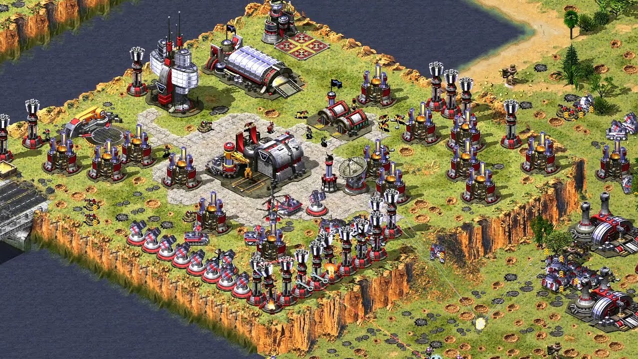 Red Alert 2 -- King Of the hill -- brutal AI -- prism tank defence ...