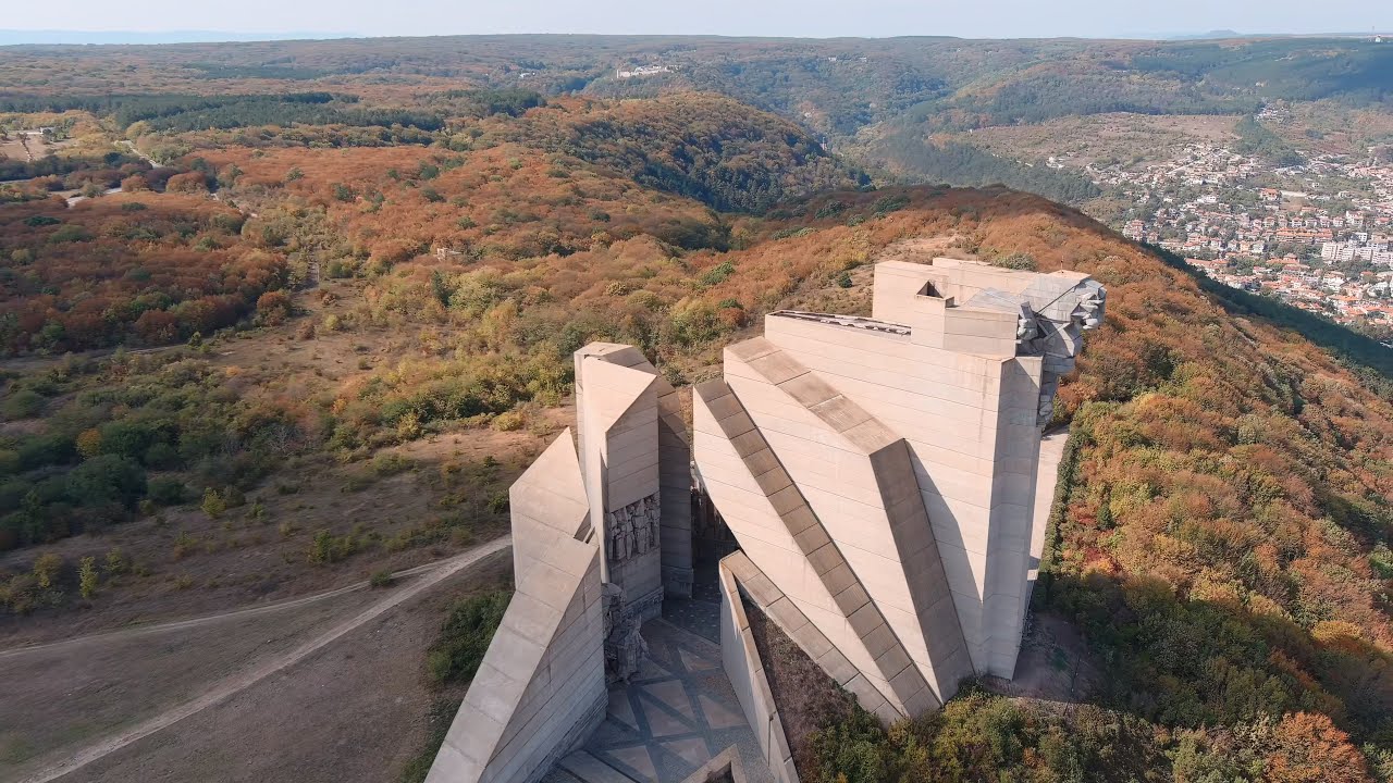 Шумен, Паметник „Създатели на българската държава“ - Shumen Monument ...