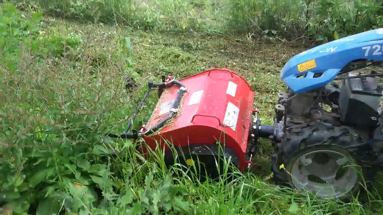 Trincia Agrieuro ( Panzer - officine Bittante) su BCS 720 - YouTube