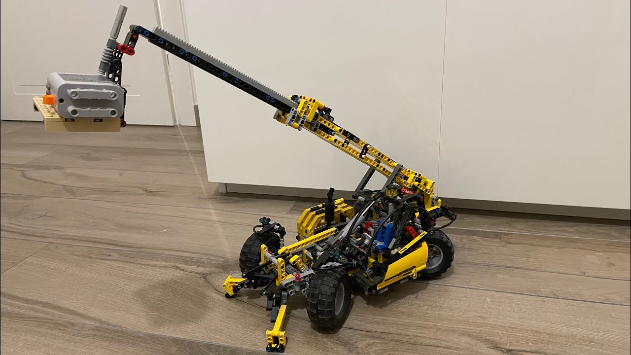 Lego technic telehandler - YouTube