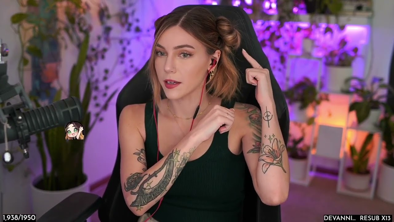 Marz Describing her Hair dew - YouTube