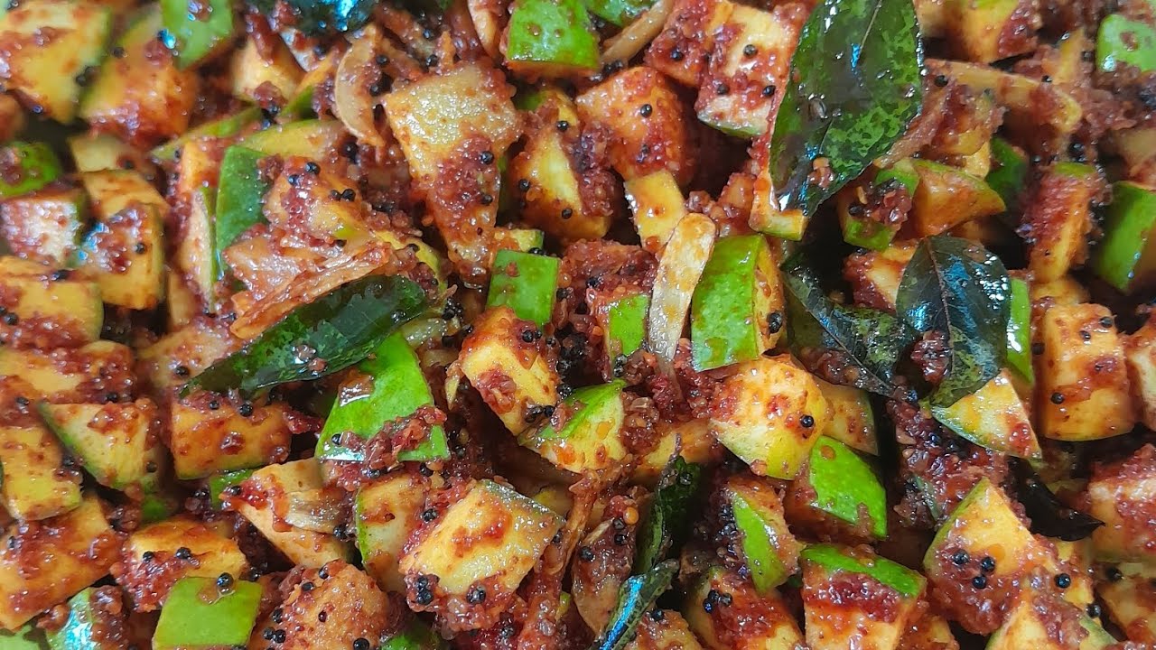 Raw mango pickle Goan style - YouTube