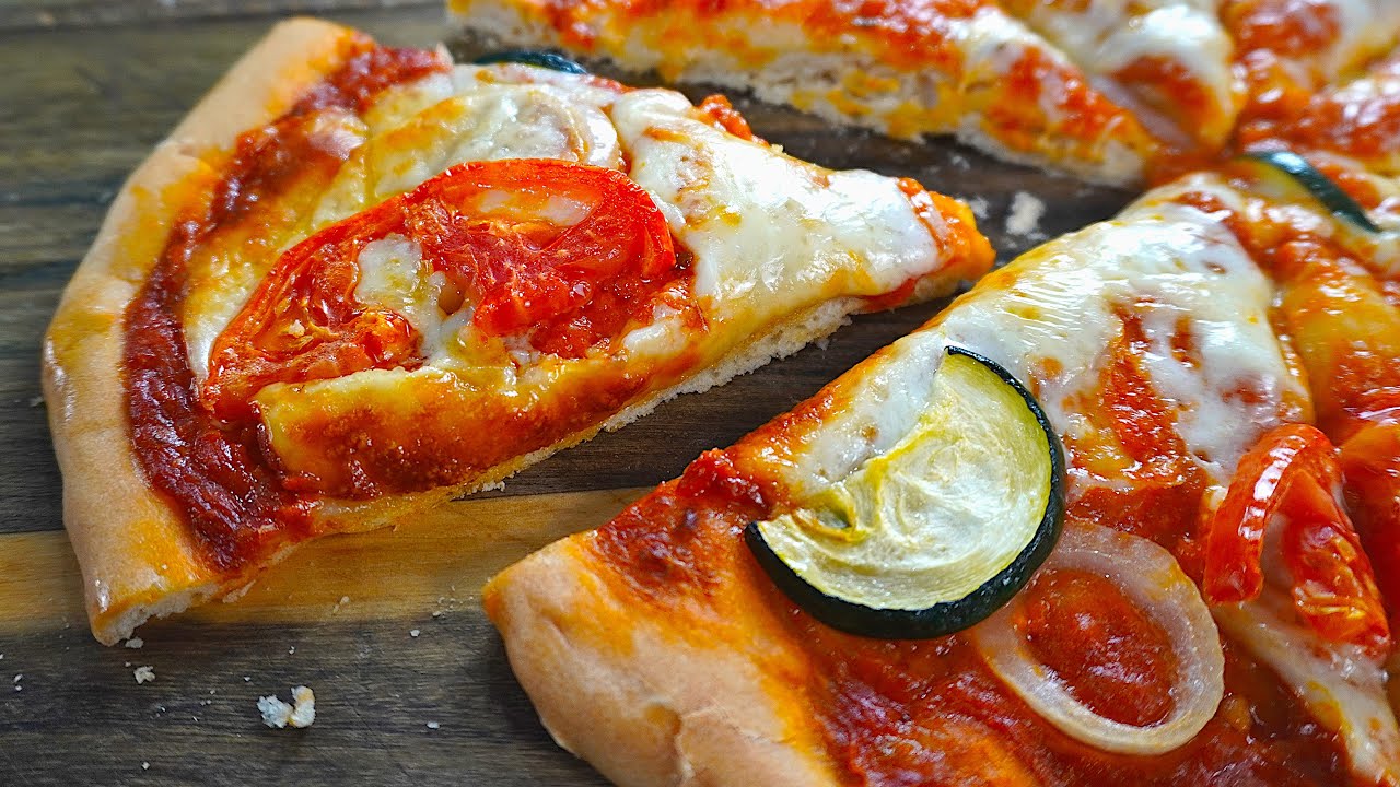 🍕 Homemade Provolone Pizza! Pizza Sauce Recipe - YouTube