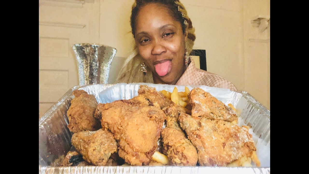 Somebody Done Got Ripped Off Outta They Chicken Skins - YouTube