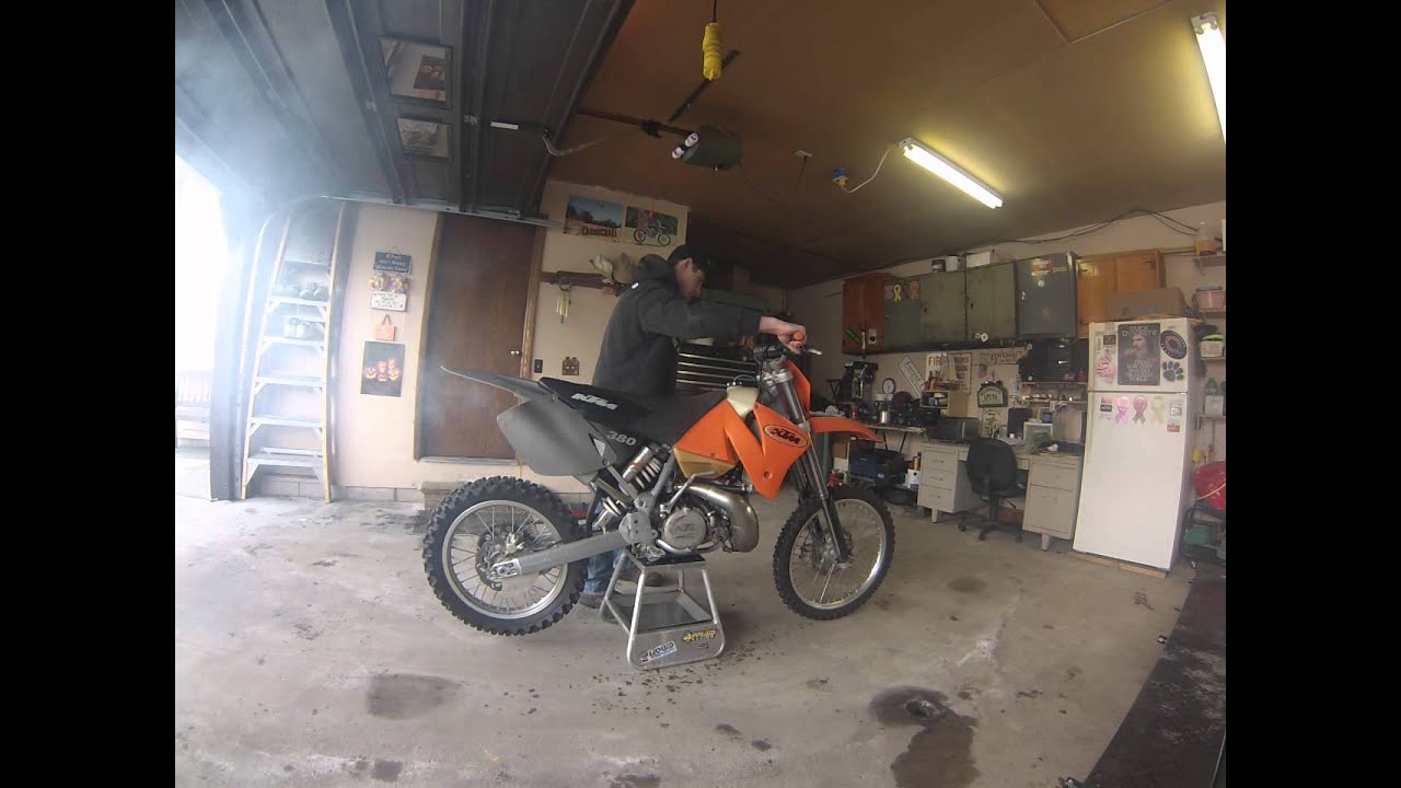 2001 KTM 380 EXC Walk Around - YouTube