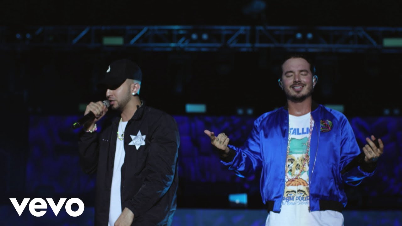 J Balvin - El Orgullo ft. Justin Quiles (Live At BRUUTTAL) - YouTube