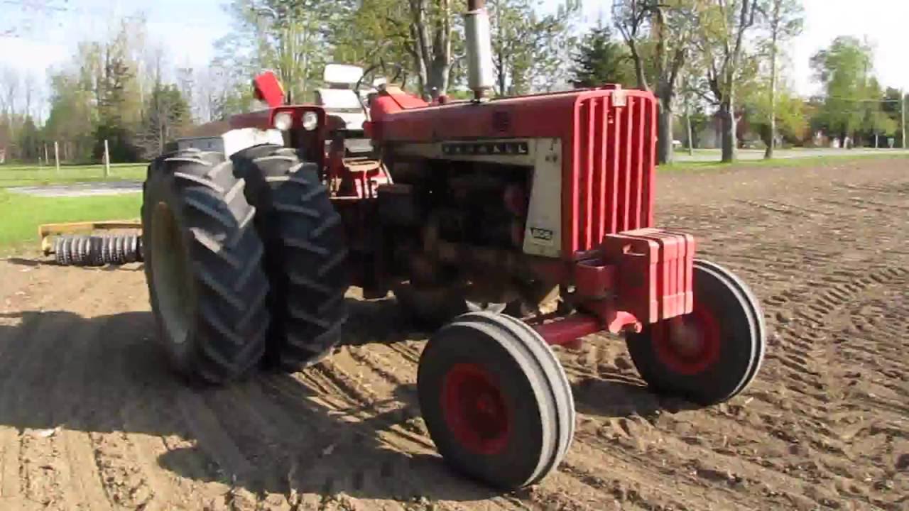 The Farmall Diesel 806 is back - YouTube