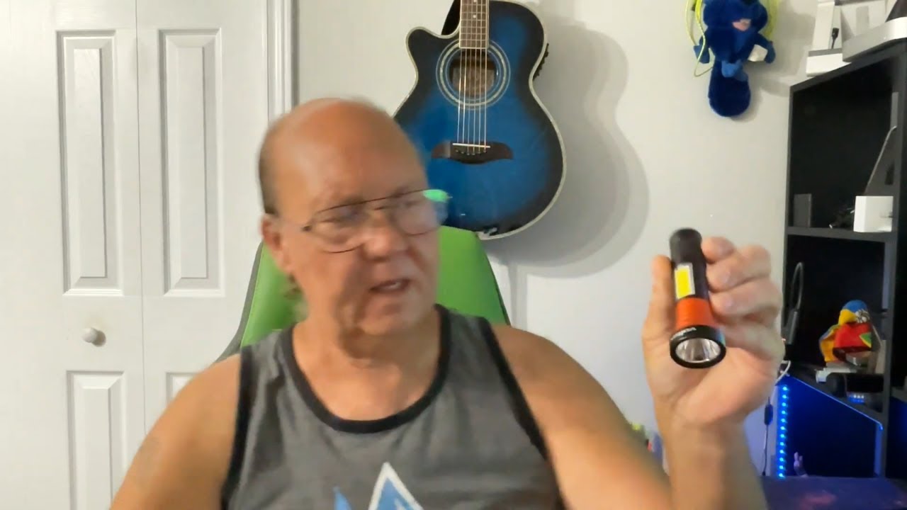 Dollarama Voltax Rechargeable Flashlight review - YouTube