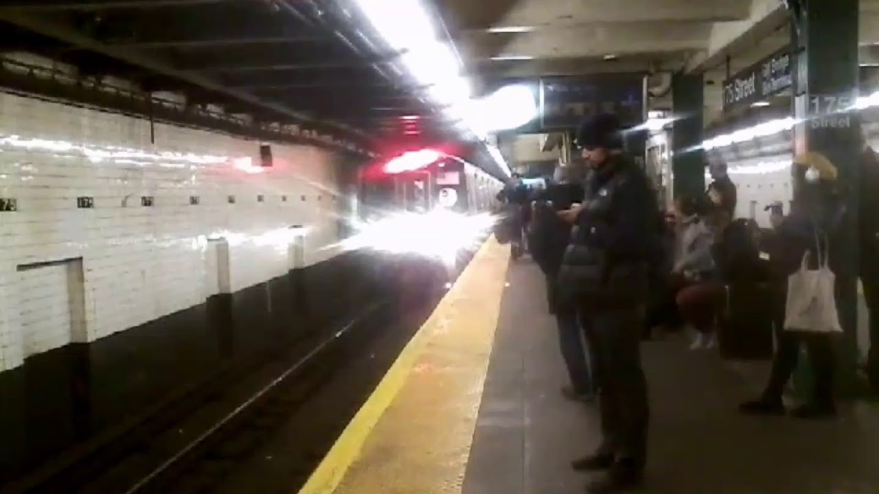 NYC subway: R179 train - YouTube
