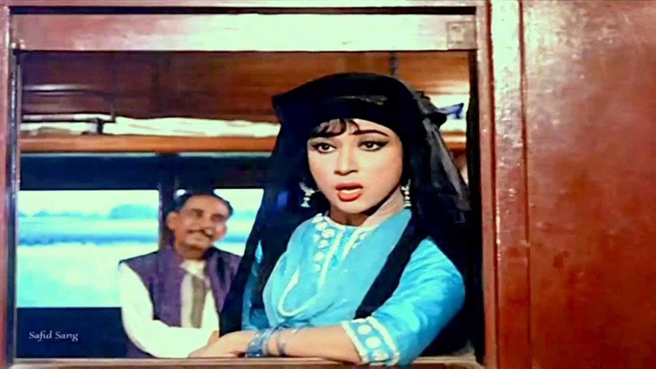 Rukh Se Zara Naqab Utha Do Mohammed Rafi - YouTube