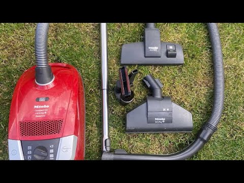 Miele Compact C2 first look and repair - YouTube