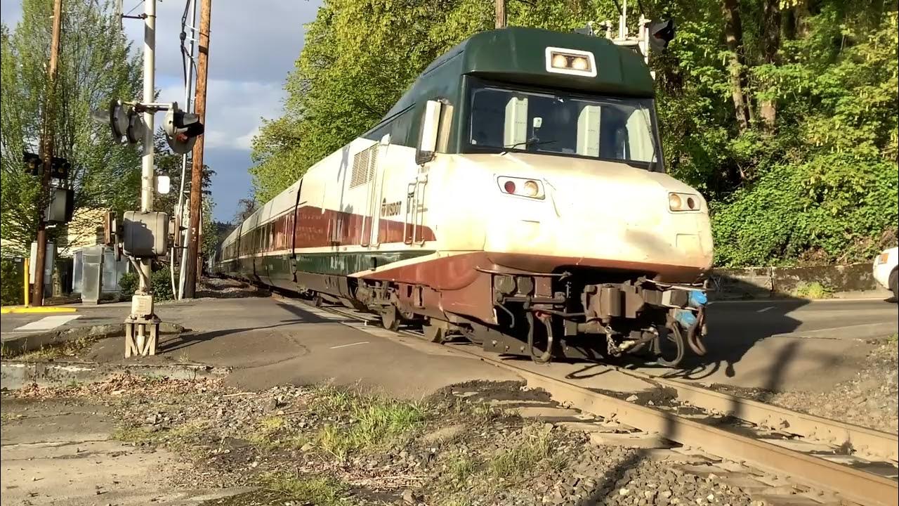Amtrak Cascades #505 in Oregon City 4/22/22 - YouTube