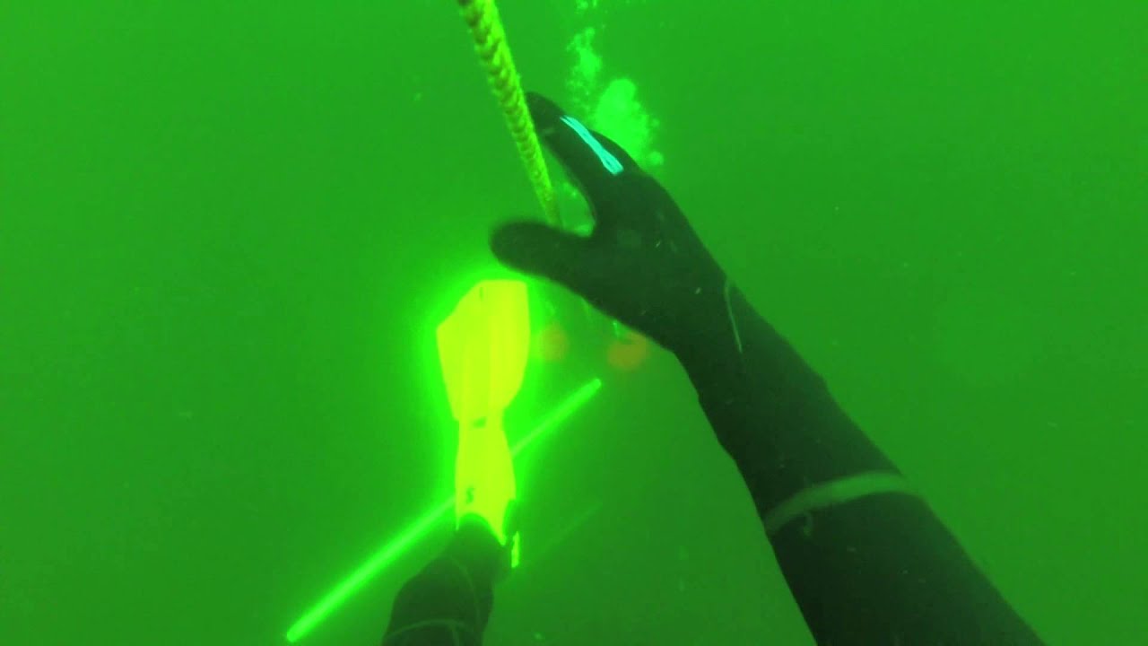 Haigh Quarry Deep Hole Descent - YouTube