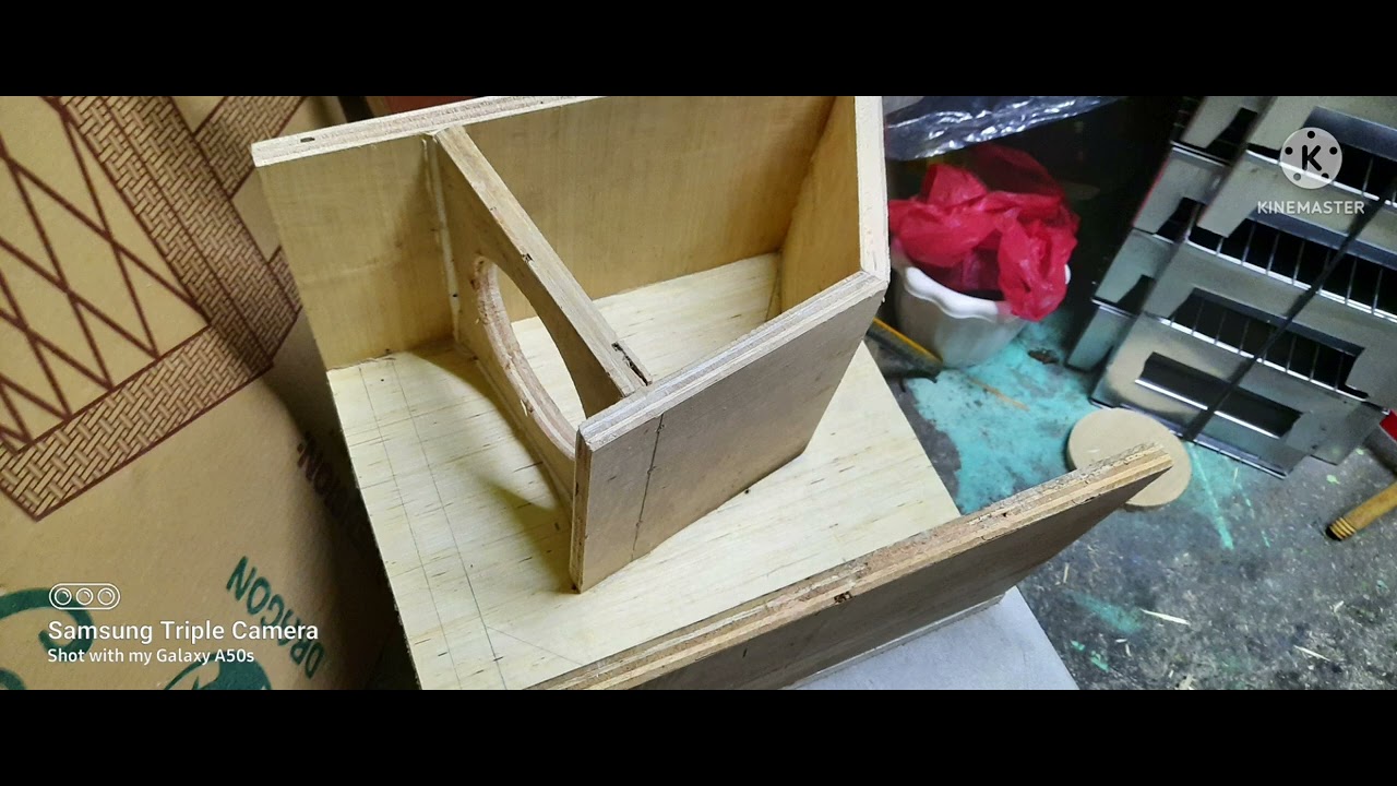 DIY Mini MCV Box - YouTube