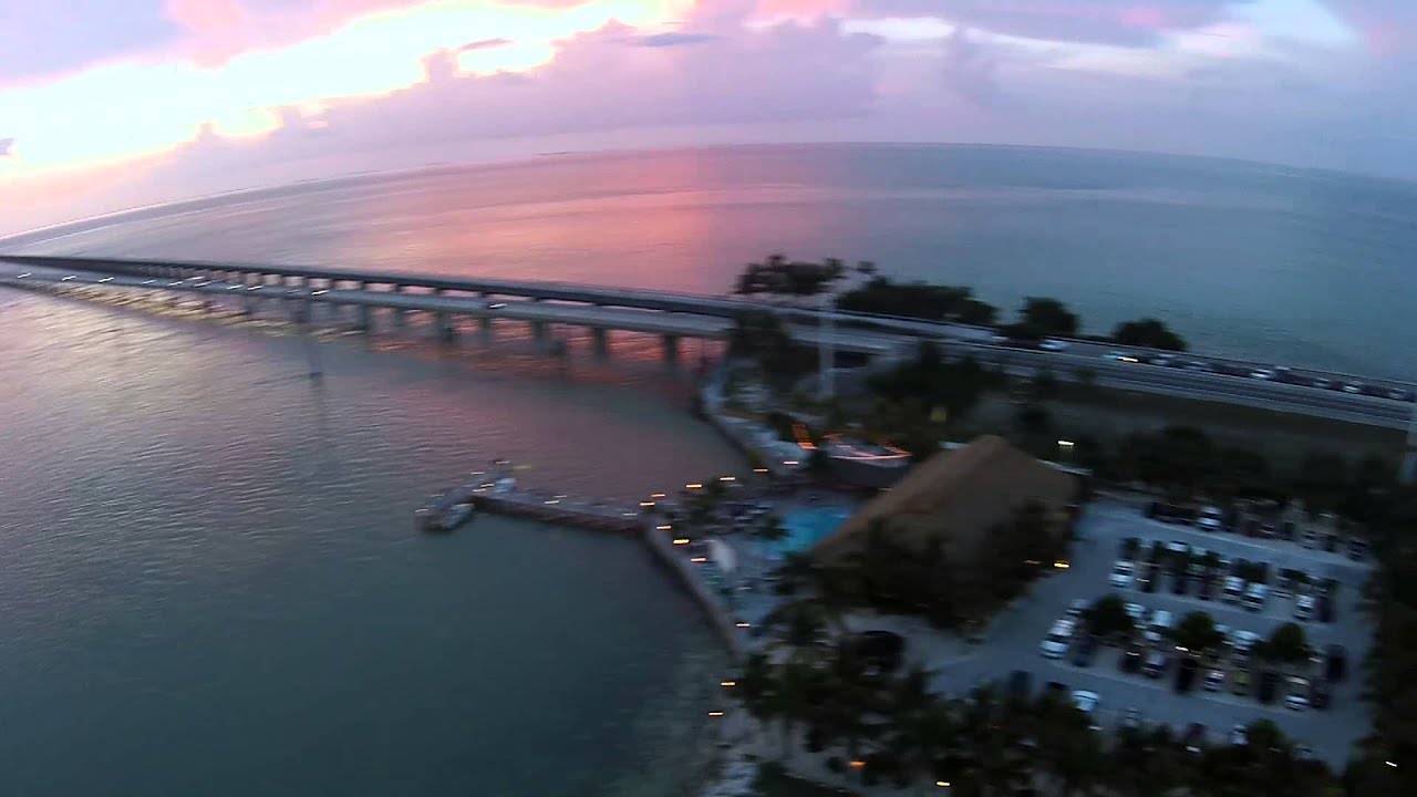 Knight's Key & 7 Mile Bridge - YouTube