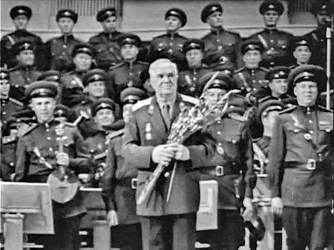 "The Song about The Soviet Army" - The Alexandrov Red Army Choir (1965 ...