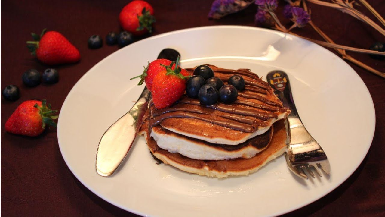 Fluffy Pancakes by Little Chef Adam - YouTube