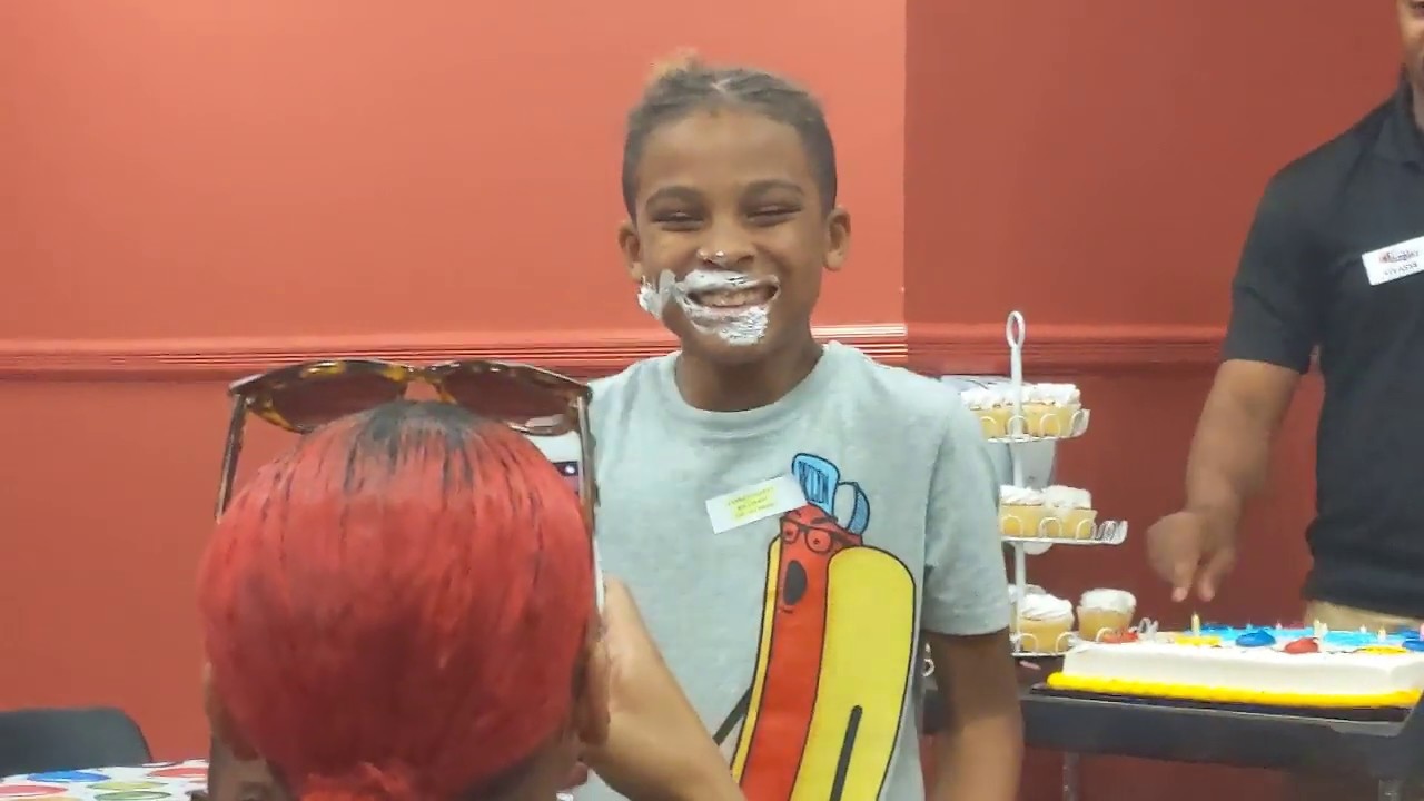Camrens Birthday Party at The Funplex NJ - YouTube