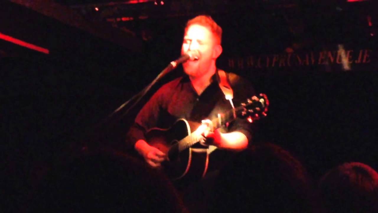Gavin James Get Lucky cover Daft Punk @ Cyprus Avenue Cork 12 12 13 ...