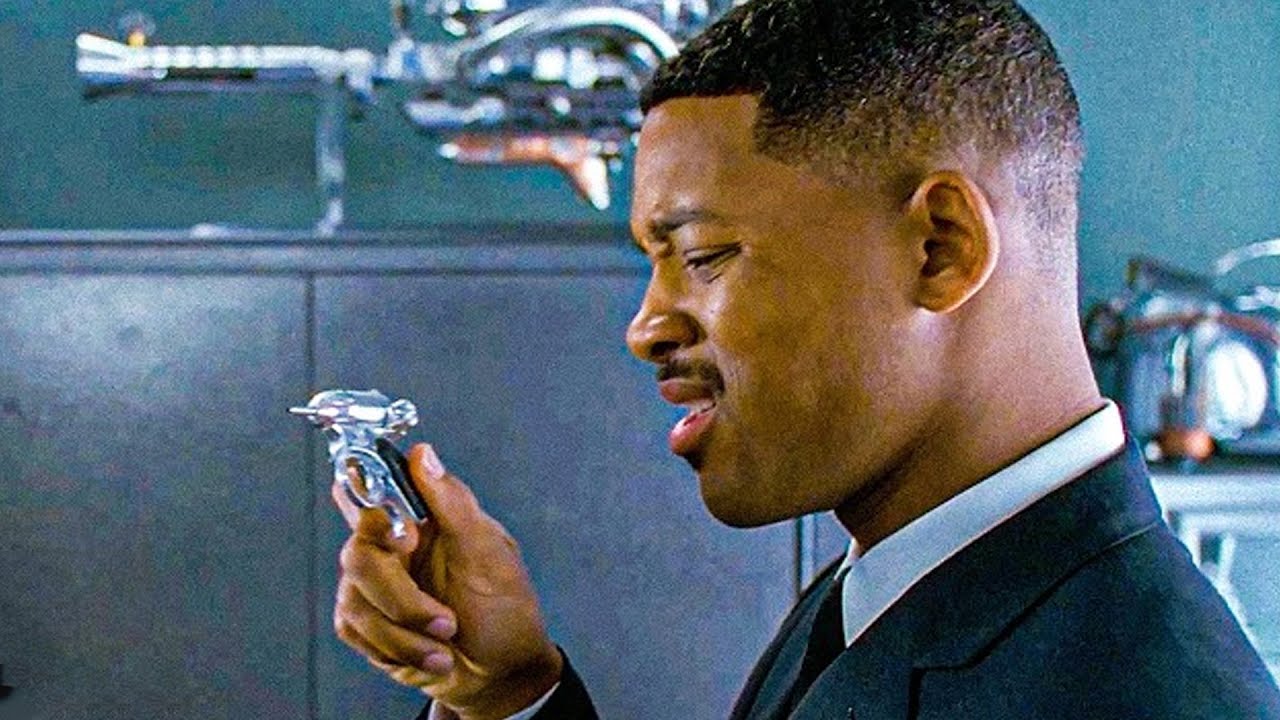 Chhoti Gun… Bada Blast! 💥 | Will Smith Ka Iconic Scene | Men in Black ...