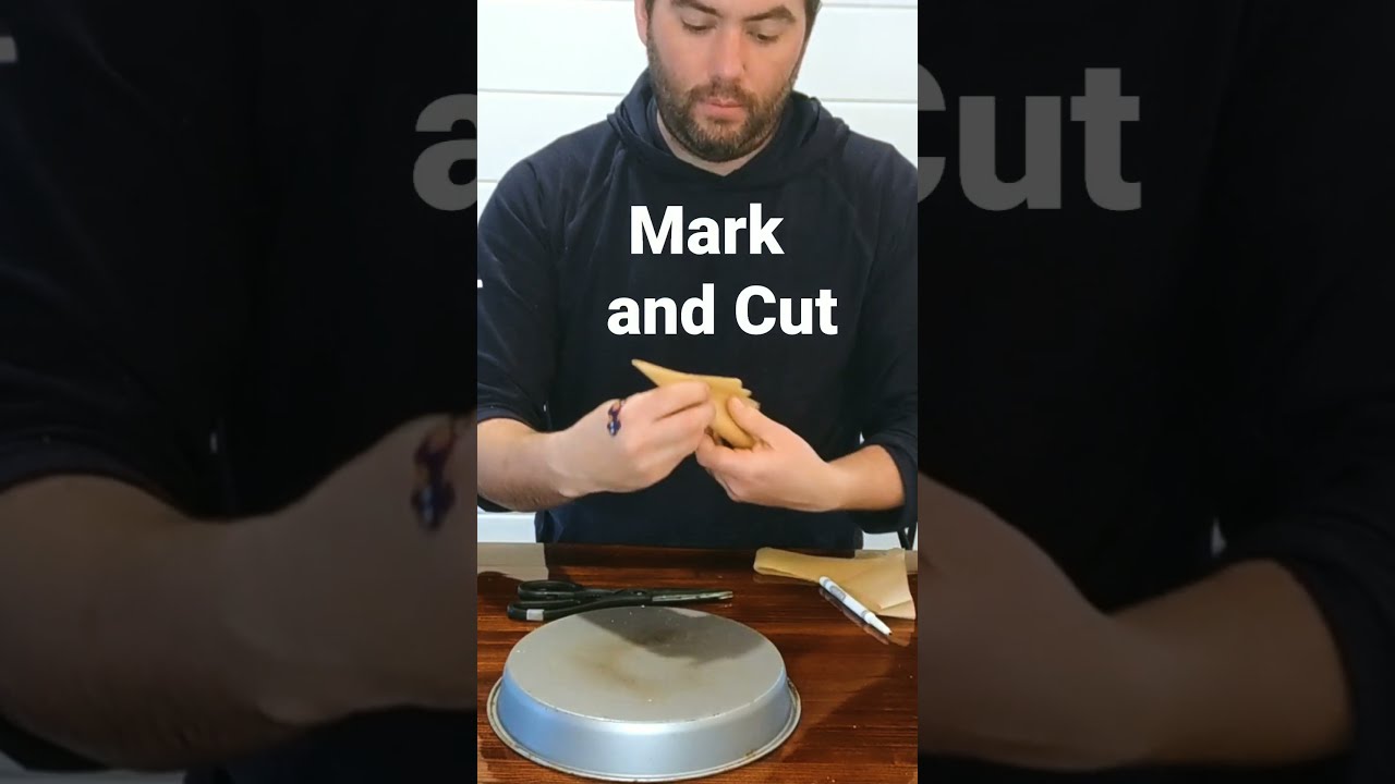 How to line a round baking pan with parchment paper - YouTube