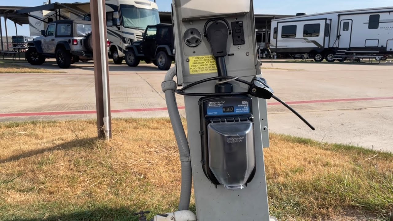 Hooking up RV to shore power - YouTube