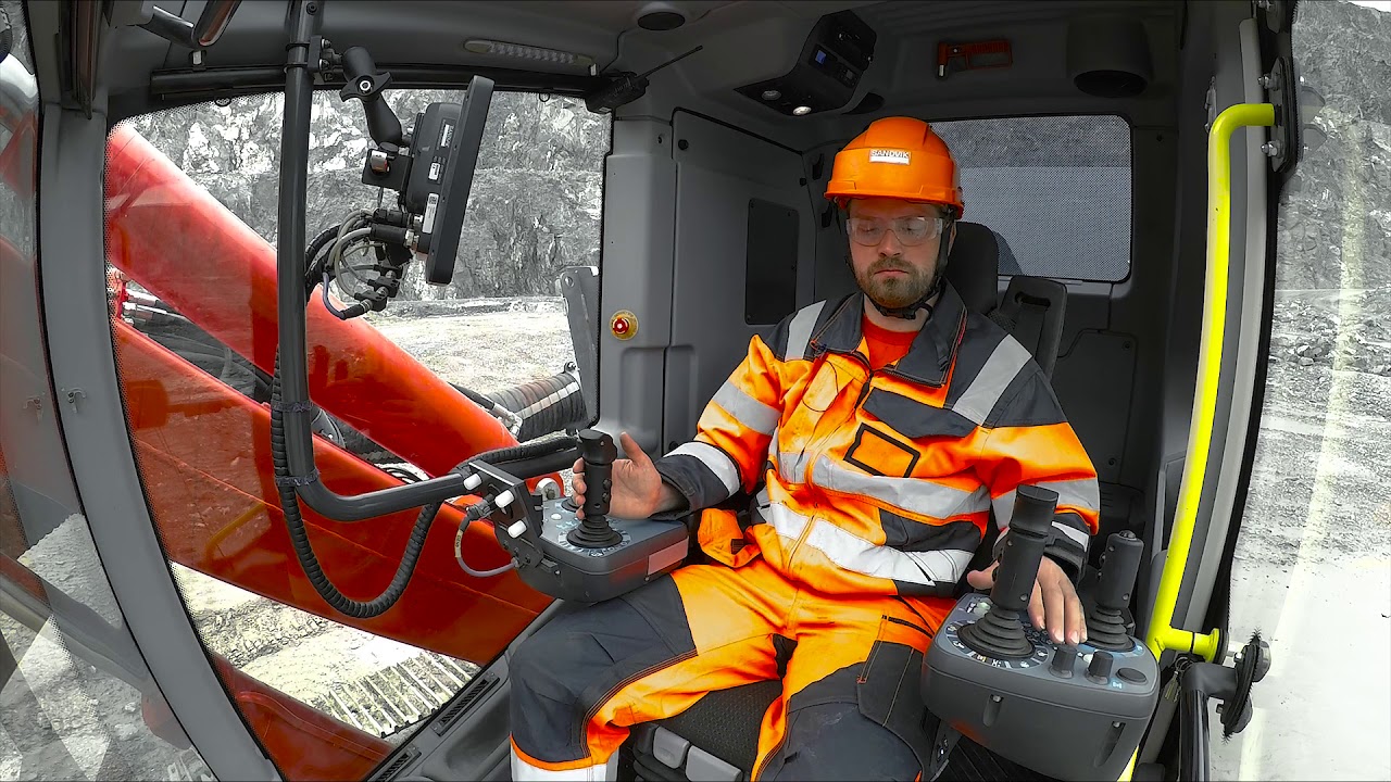Sandvik launches new Leopard DI650i - YouTube