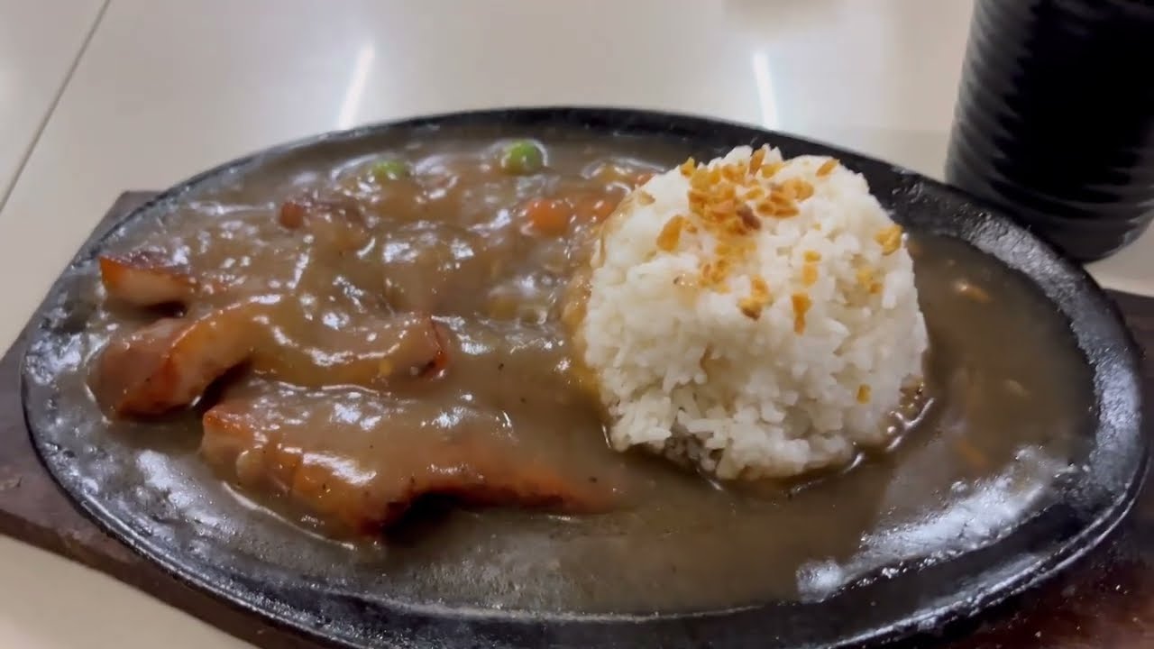 Intramuros Quick tour/ Pepito's Chibugan sa liempuhan - YouTube