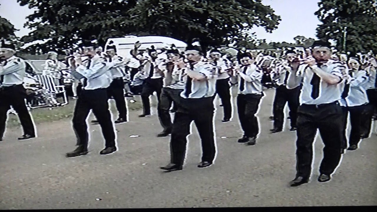 Lily Flute Band @ 12th July 1999 - YouTube