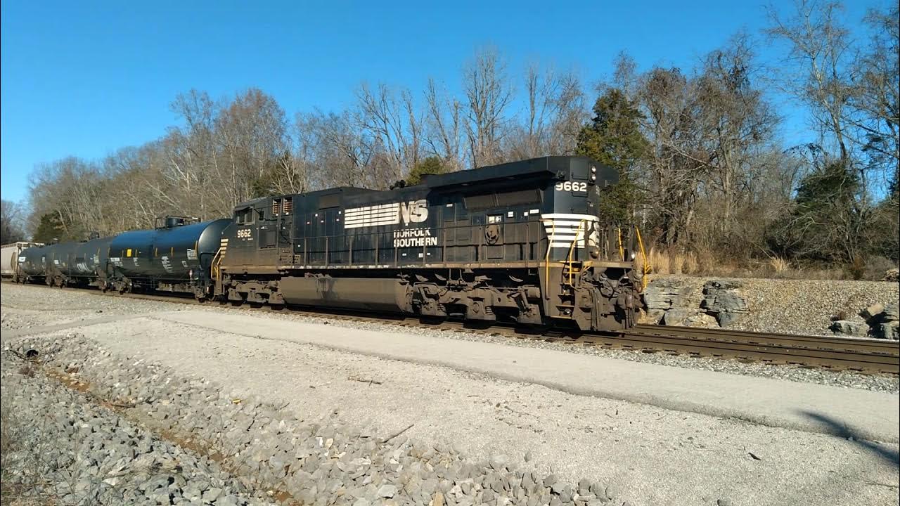 NS 9662 leads NS T43 Long Hood Forward with a beautiful P5 Horn - YouTube