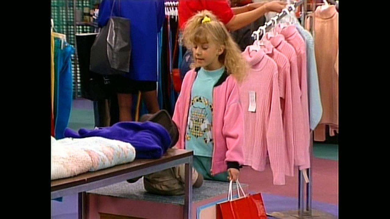 FULL HOUSE - "D.J. Ruins her New Sweater" - 1989 - YouTube