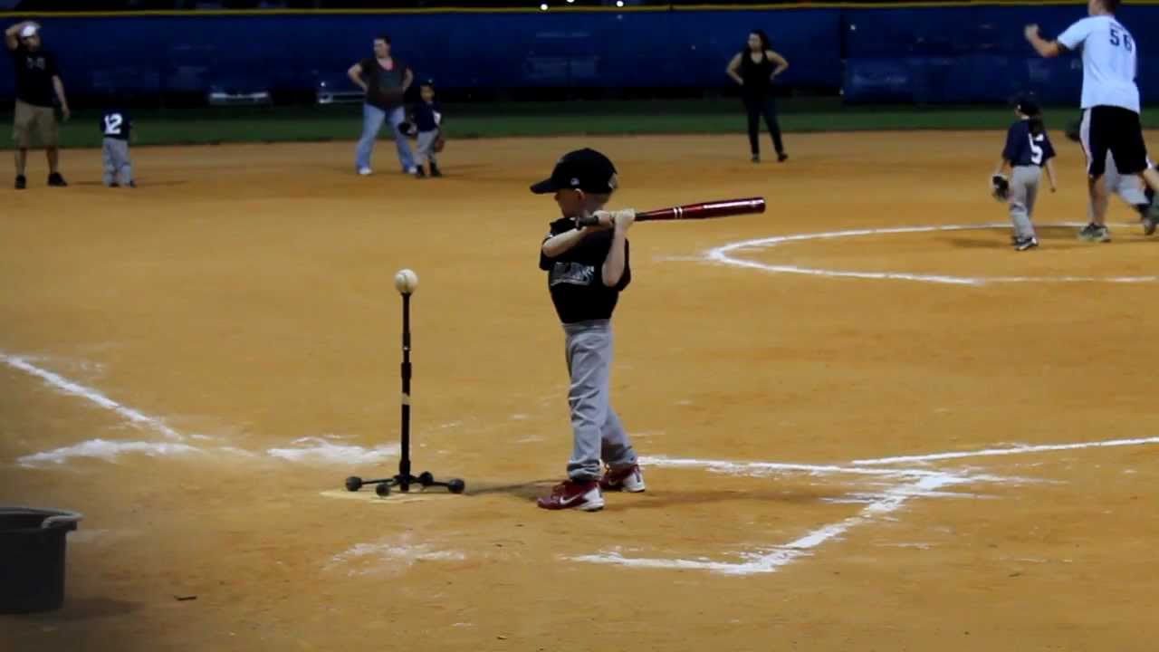Blake's first baseball game - YouTube