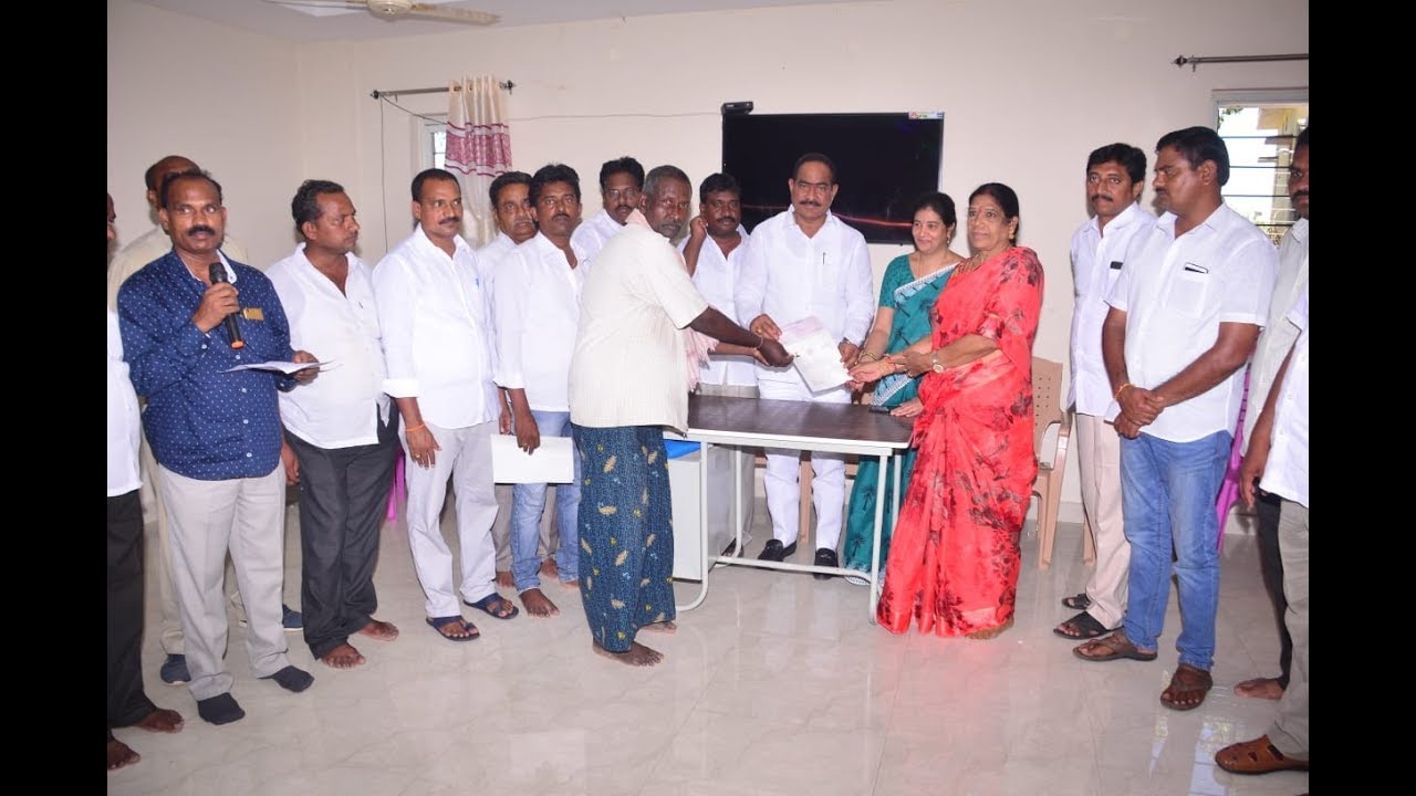 WYRA MLA CM RELIEF FUND CHECKS PAMPINI - YouTube