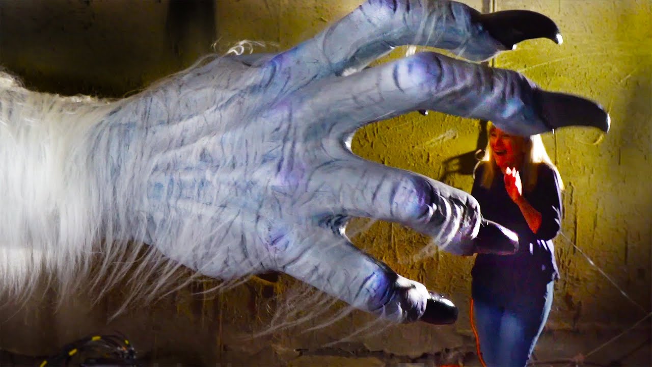 Giant Animatronic Monster Hand and Monsters that Move Create Fun and ...
