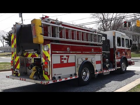 Baltimore County Engine 7 & Engine 71 Pulling Out For Photoshoot - YouTube