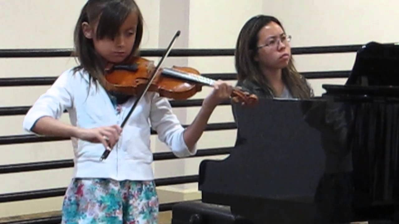 Concertino (George Perlman) performed by Greta Pawlak - YouTube