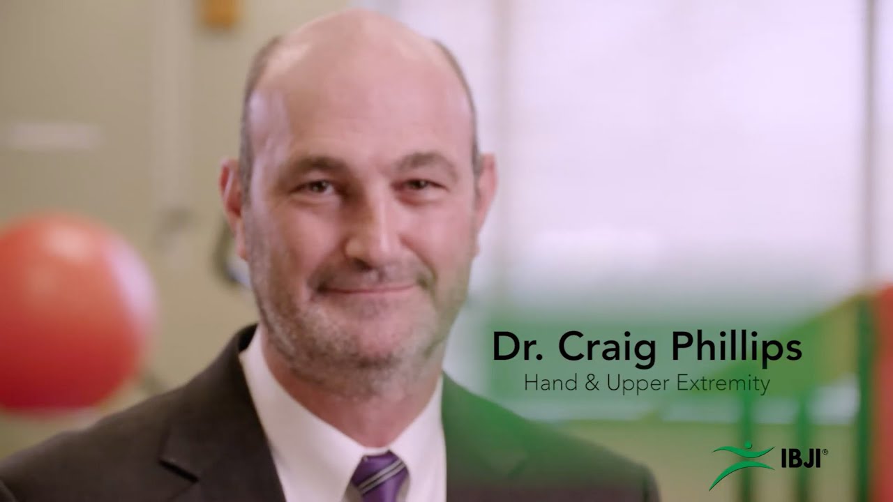 Meet IBJI's Craig Phillips, MD, Orthopedic Surgeon - YouTube