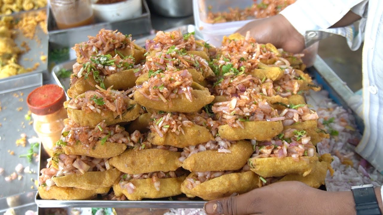 Street Side Mirchi Bajji & Masala Bonda | Street Foods Tv - YouTube
