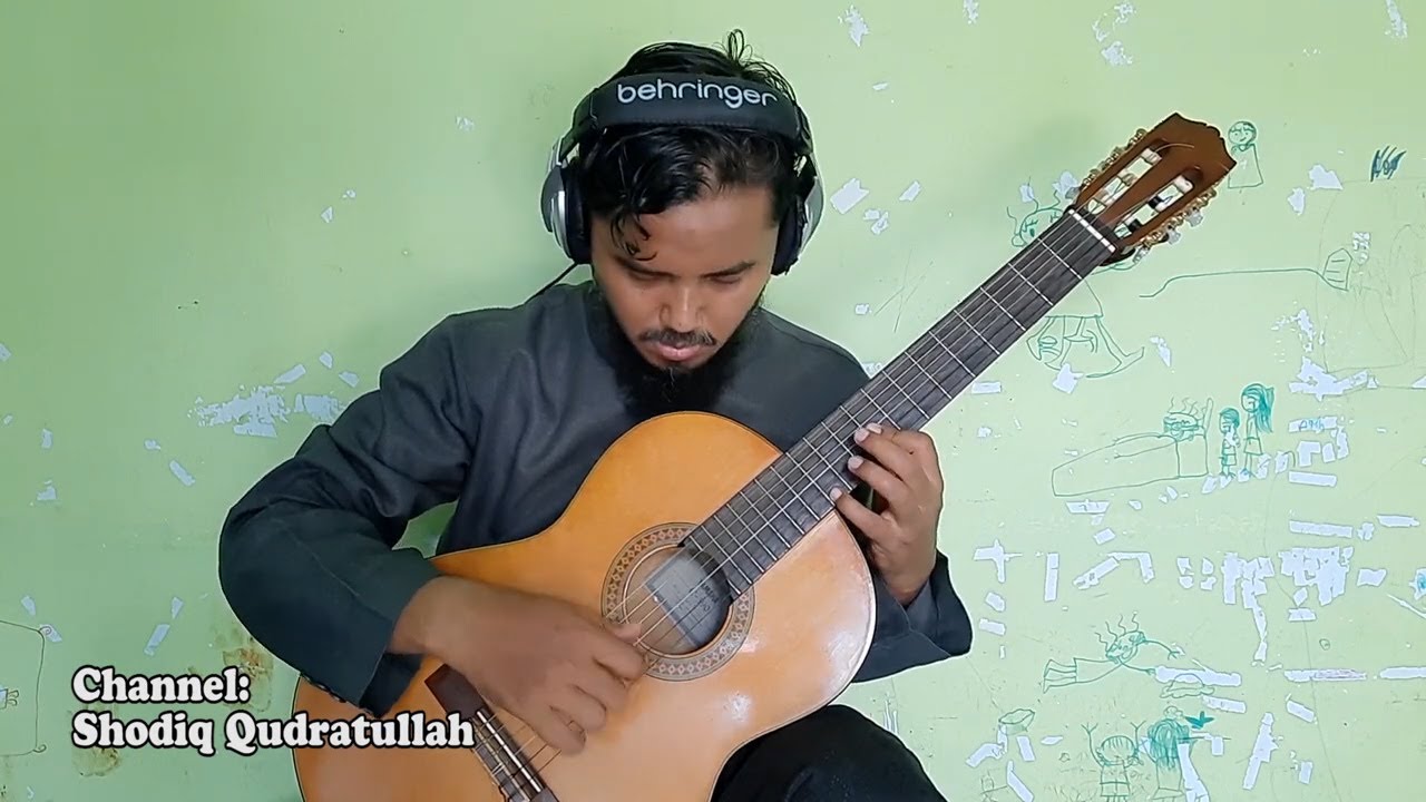 GITAR TUNGGAL - PADHANG BULAN - YouTube