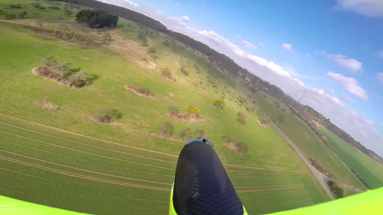 Multiplex Blizzard über Waldorf - YouTube